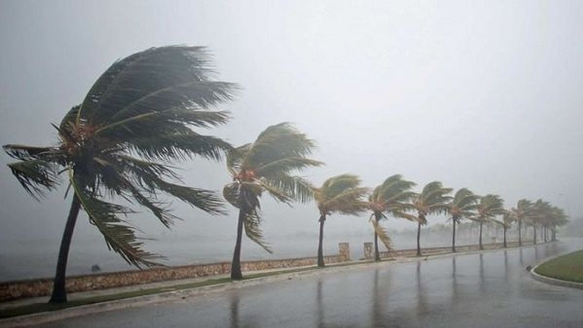 Marinha emite alerta para o litoral de SP de ventos de até 60km/h