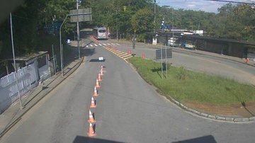 Balsa Bertioga-Guarujá mantém espera de 40 minutos neste sábado (20)