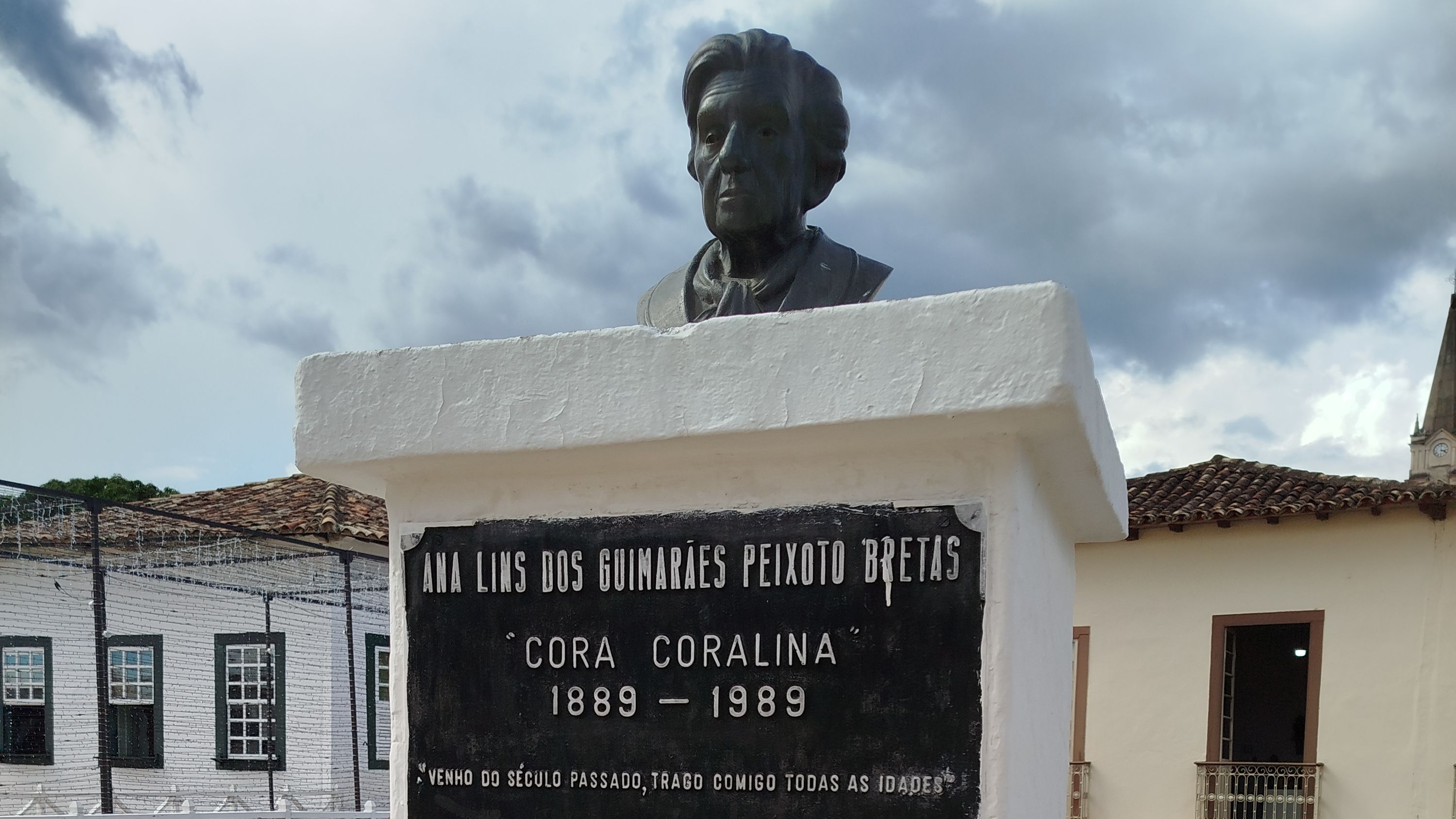 Visita à casa Cora Coralina